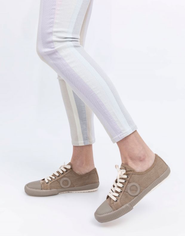 סניקרס לנשים | Shoofra Online